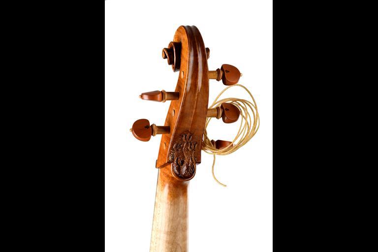 The Strad - Photo gallery: Daniela Gaidano’s Violoncello da Spalla ...